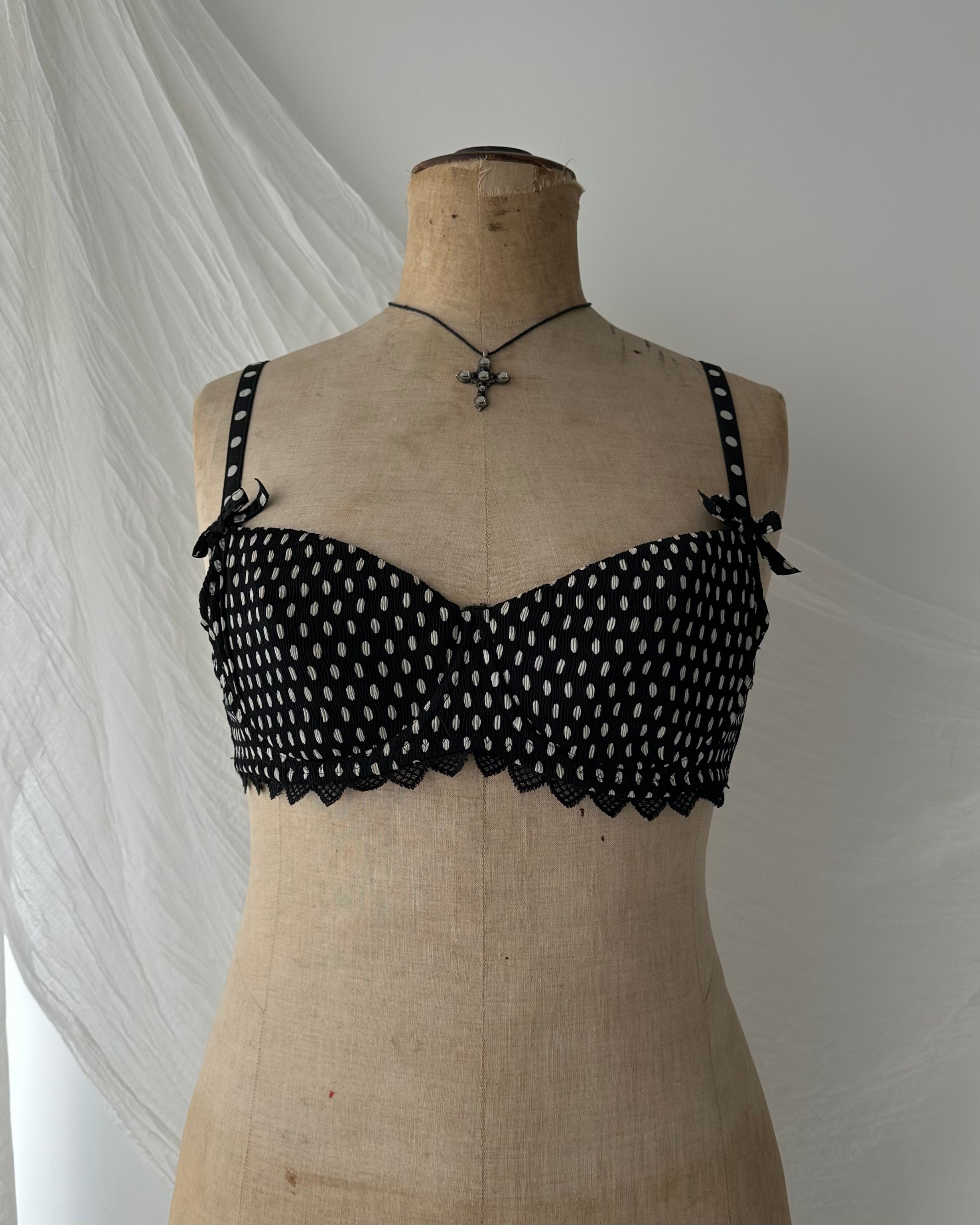 Ravage Polka Dot Soft Cup Bra with Underwires (75D/34D) – Lost Fairies vintage